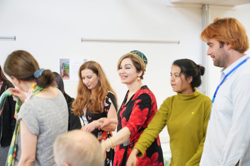 Enabling Friendships – Ability Beyond Boundaries